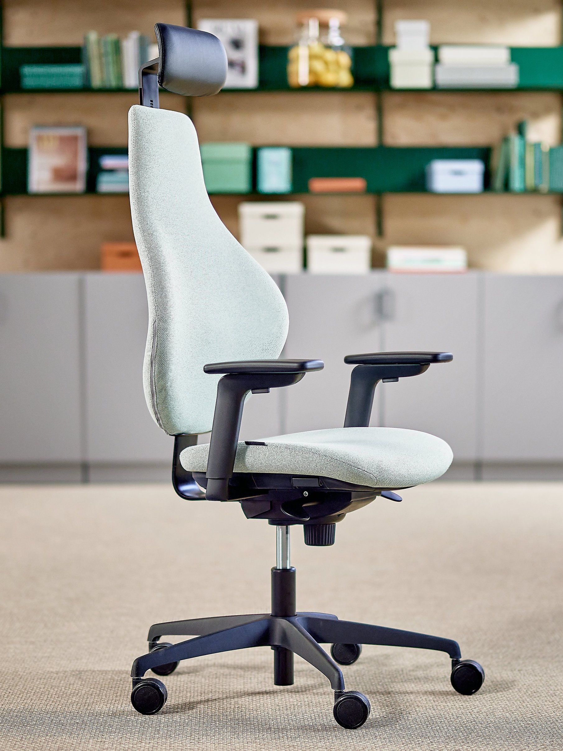 Office Chair HURRAY: Ergonomic Comfort and Sustainable Design | AJ ...