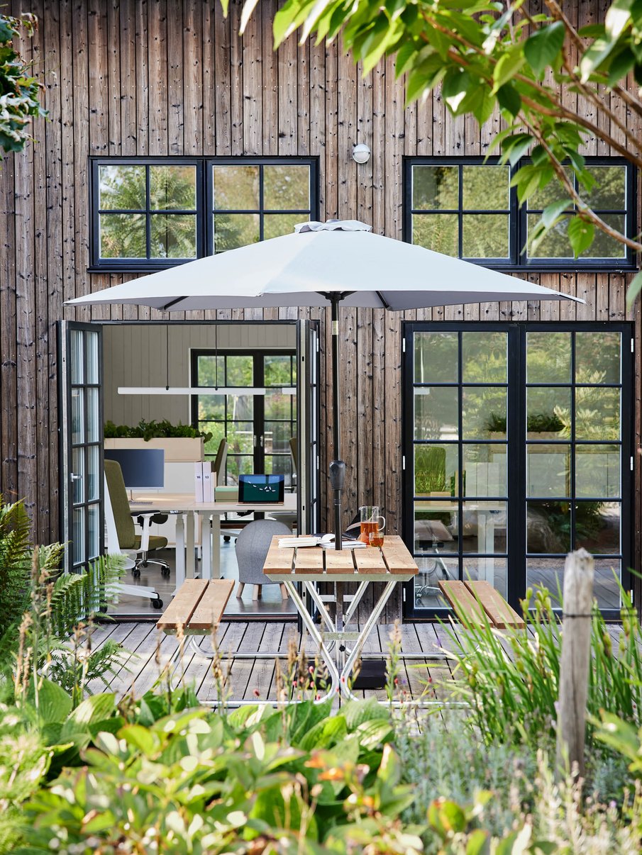 Welcoming outdoor spaces start with the right furniture | AJ Products UK