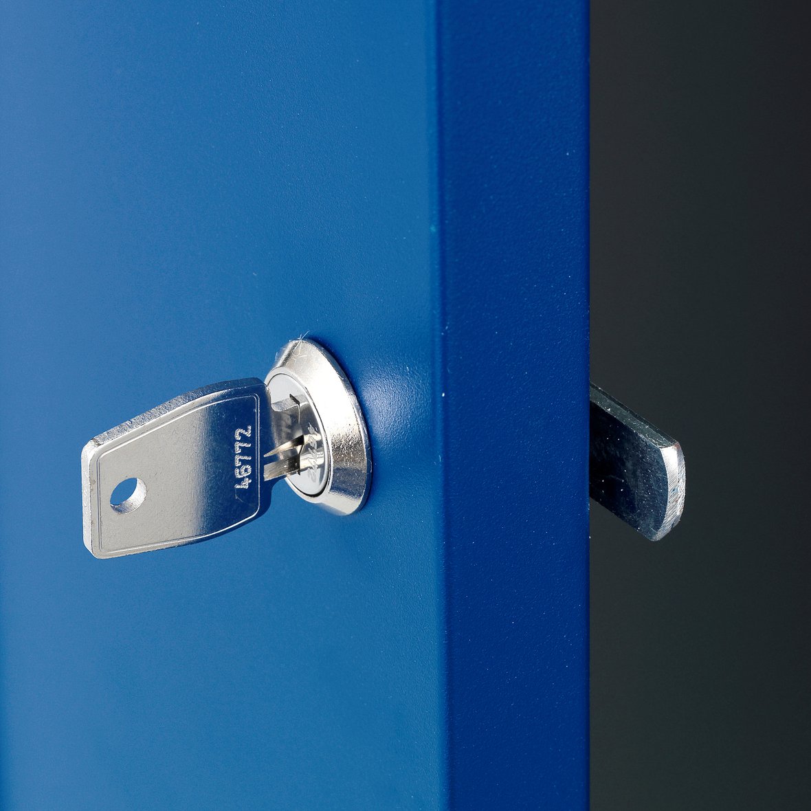 Locker Accessories: Locks, Frames, Shelves | AJ Products