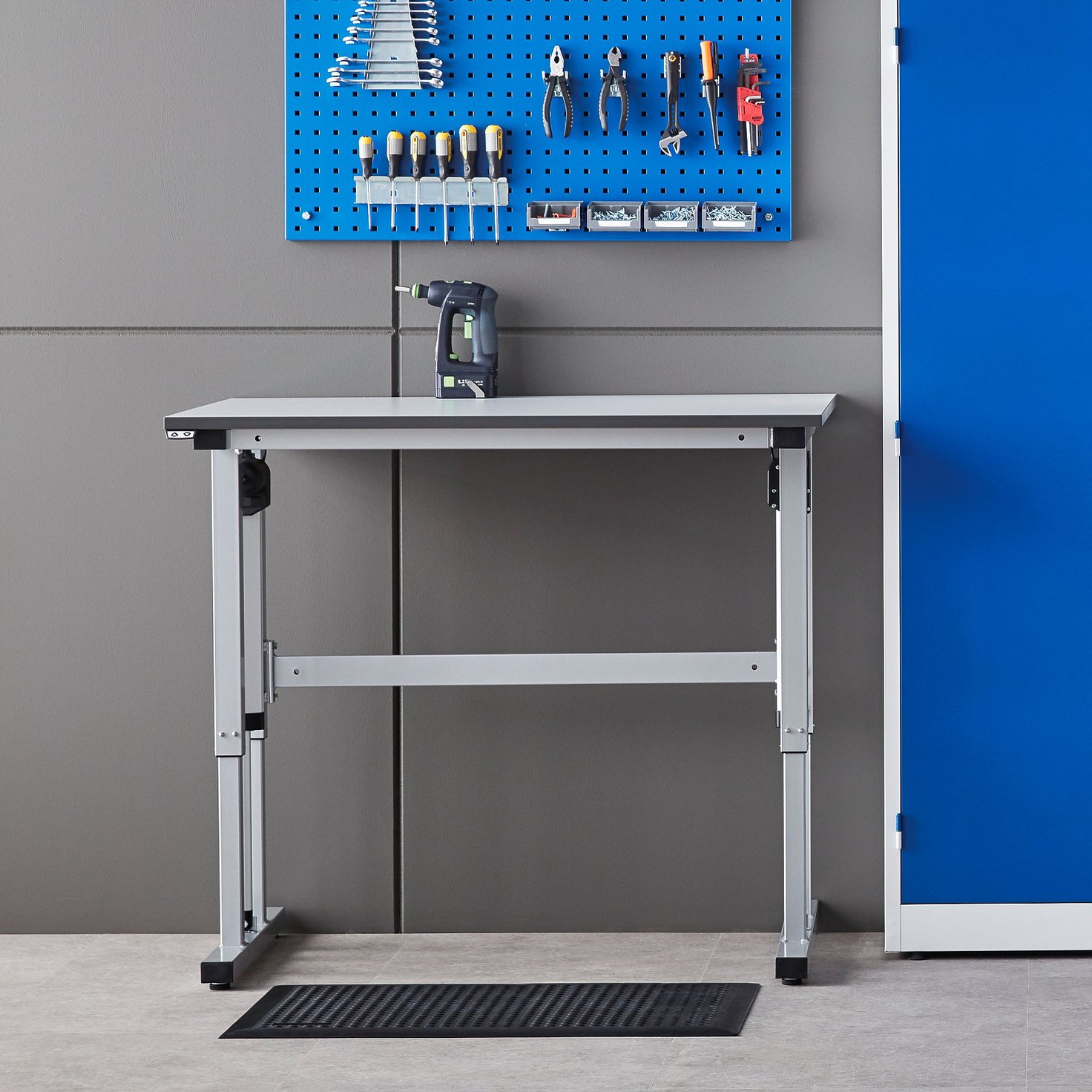 Height adjustable workbench MOTION, electric, 300 kg load, 1200x800 mm ...