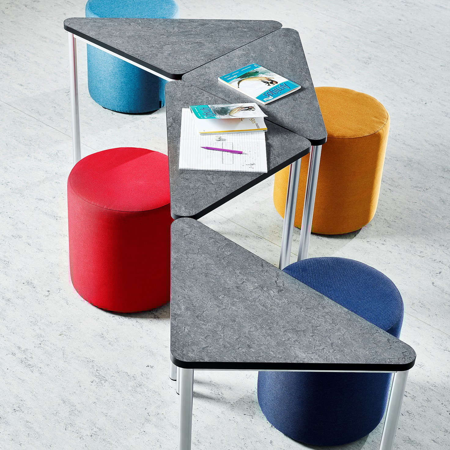 Seating block CASUAL, Ø 440 mm, red | AJ Products