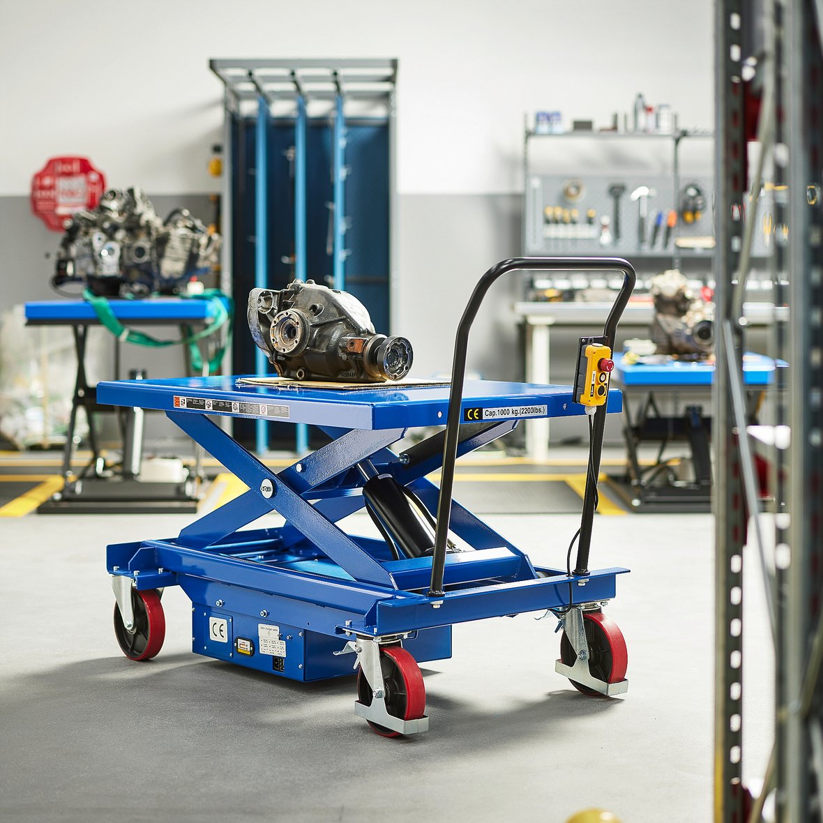 Electric lift trolley TURBO, 1000 kg, 1200x800 mm | AJ Products