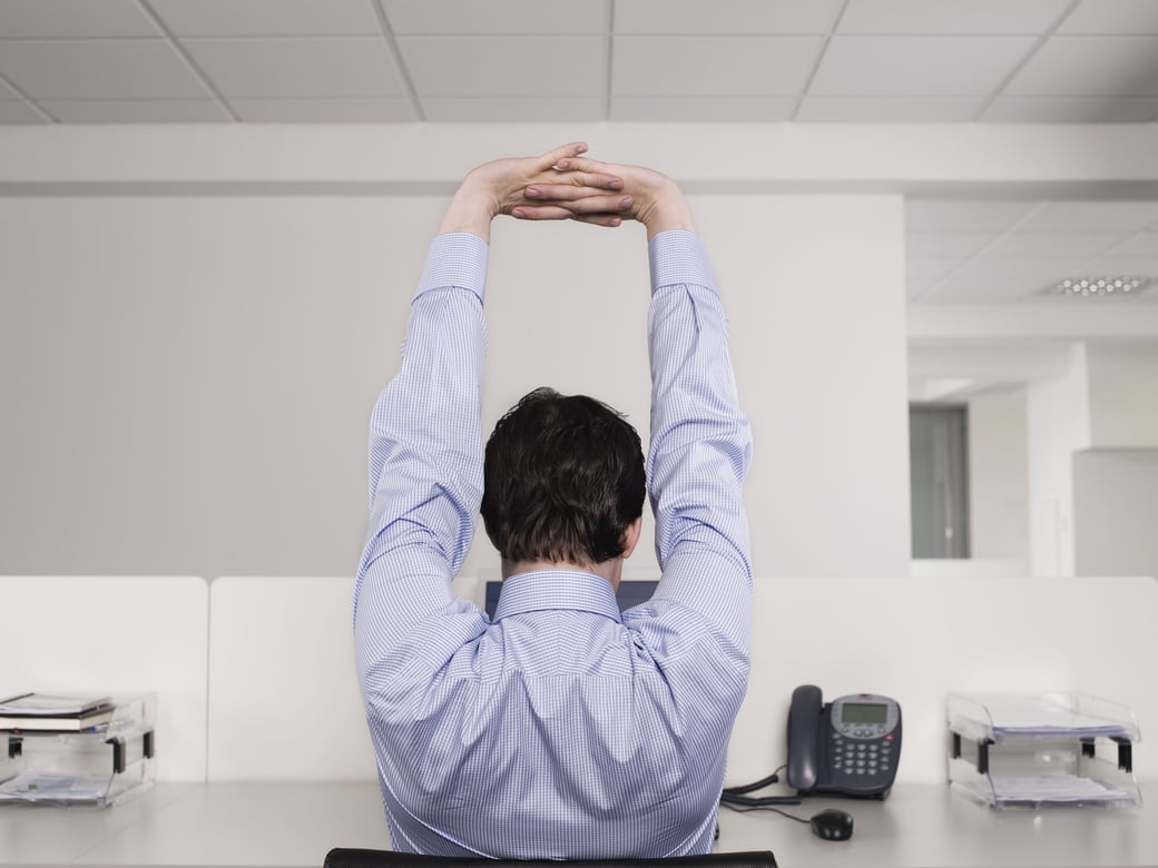 Mikä on ergonominen matto seisomatyöhön ja miten se toimii? | AJ Tuotteet