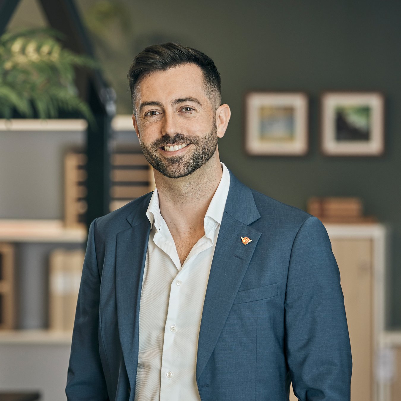 Vad är ledarskap? Chef och ledare är inte alltid samma sak | AJ Produkter